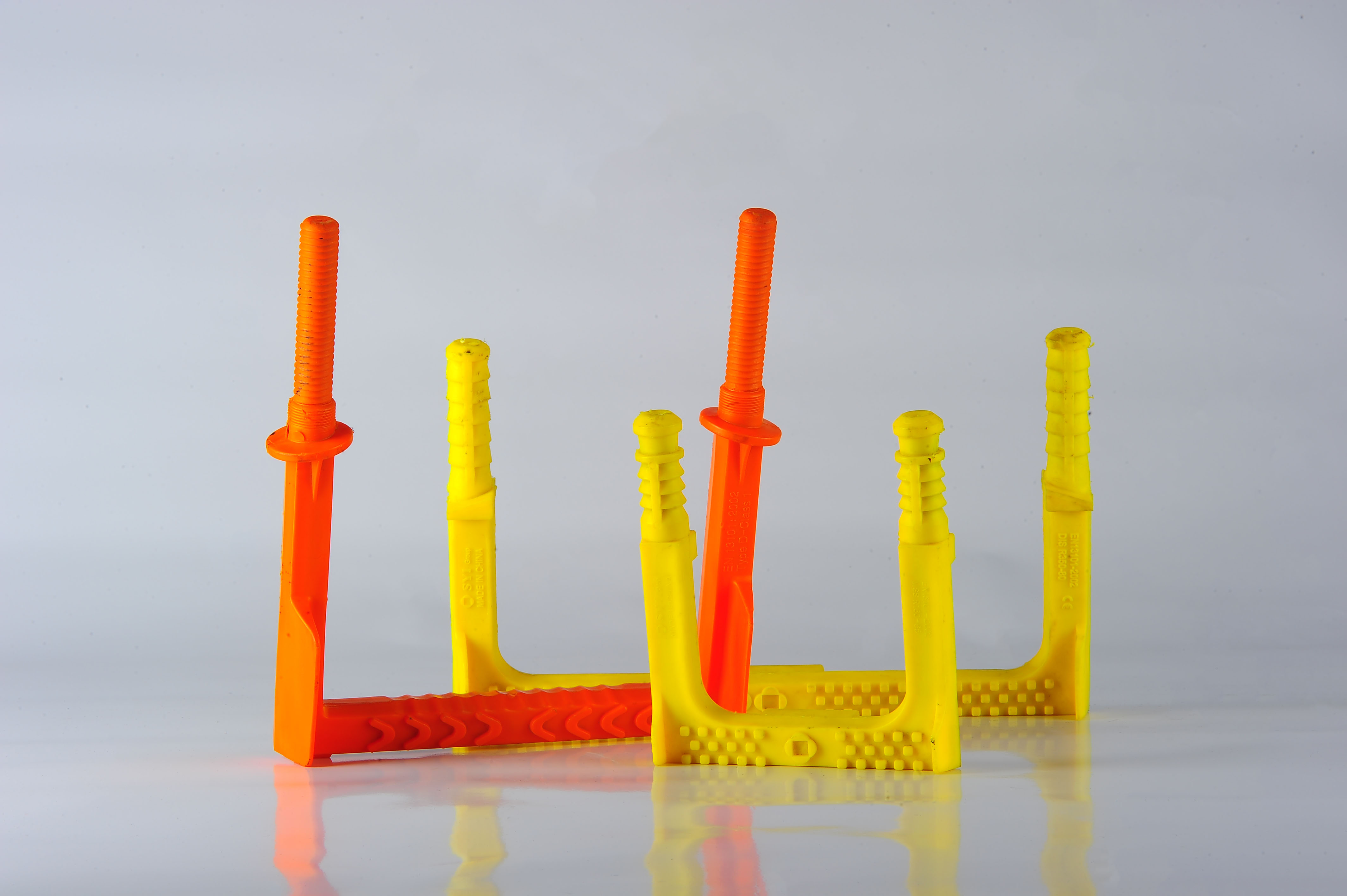 Buy Cast Iron Manhole Step Manhole Ladder Galvanized Plastic Coated ...