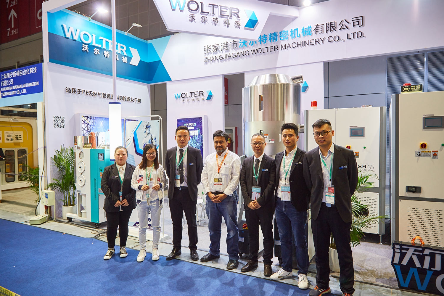 Buy Loader Vacuum Plastic Hopper Auto Powder For Feeder Material ...